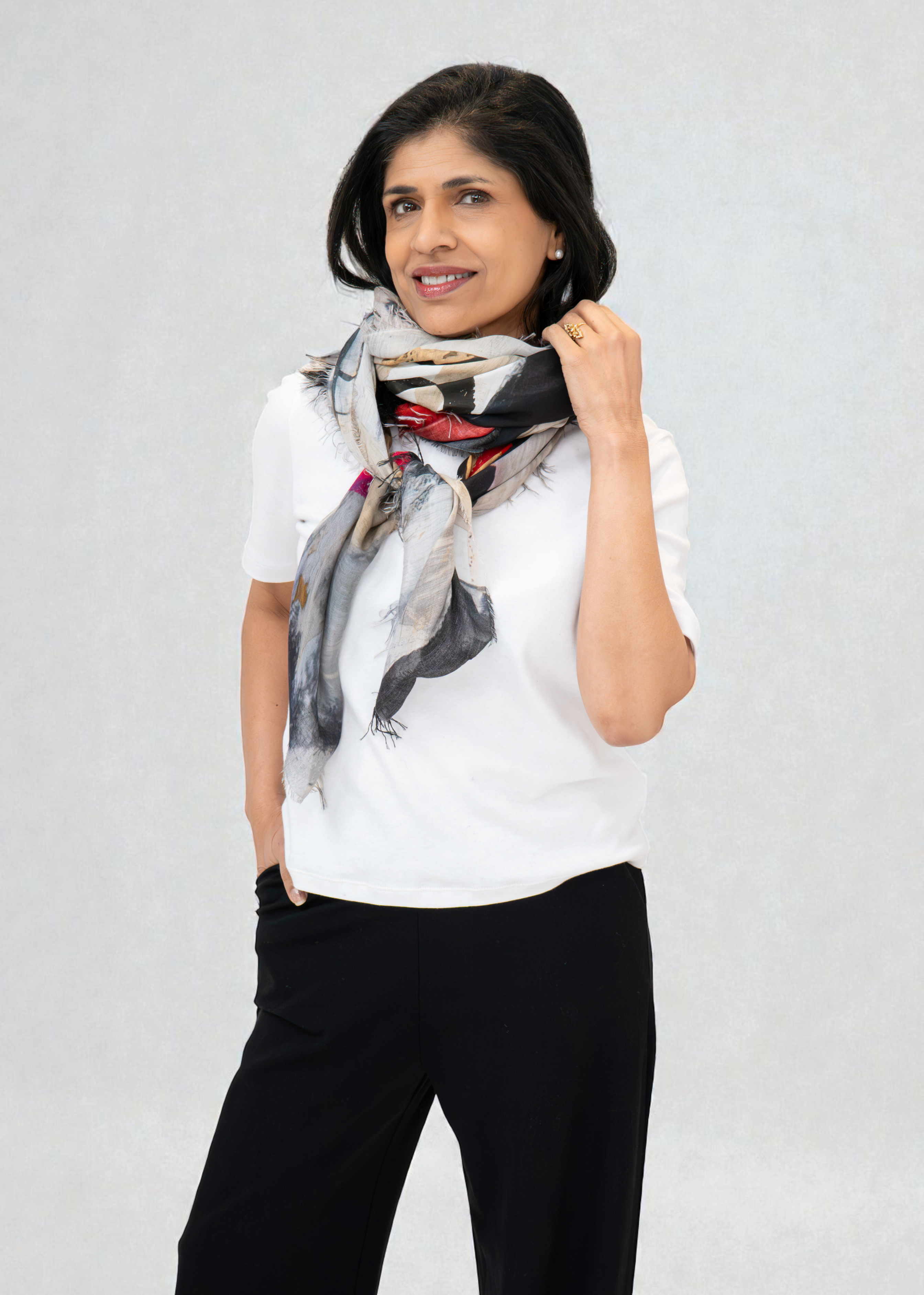 Suzi Roher - In the Details Scarf – Shepherd's Fashions